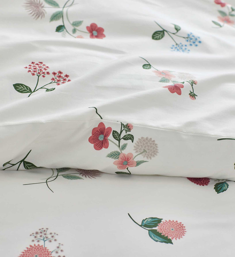 Percale Comforter - Ditsy Dahlia Ivory – Rifle Paper Co