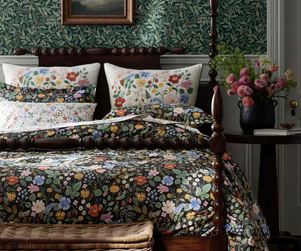 Percale Comforter - Strawberry Fields Black – Rifle Paper Co