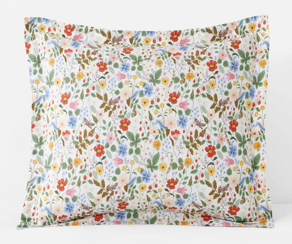 Percale Sham - Strawberry Fields White – Rifle Paper Co